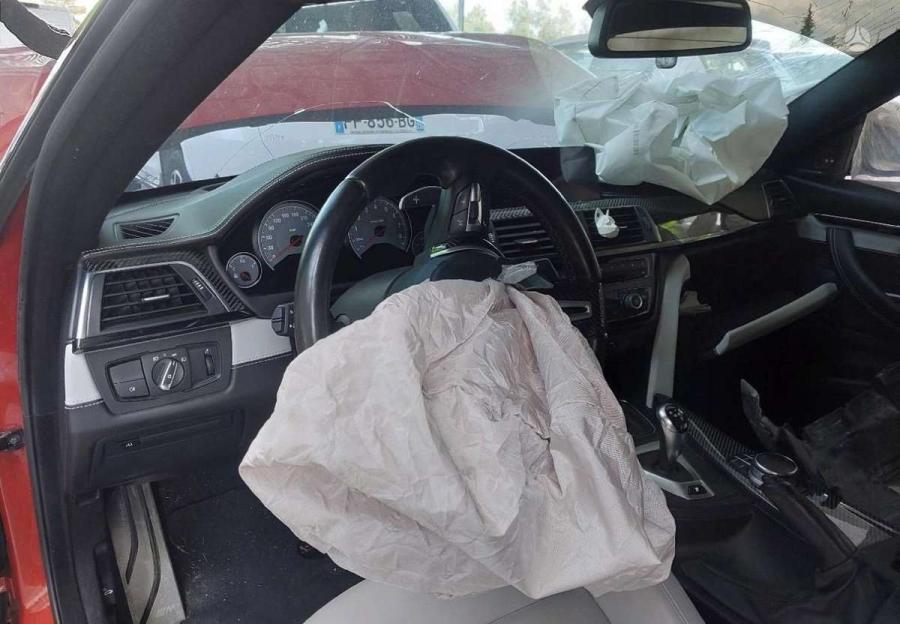 Oranžs BMW M4 2017 Kauņa, ar dzinēja tilpumu 0.00 L un nobraukumu 83 tūkst. km par 29990 €, foto 10 vietnē AUTOMOTO.COM.LV