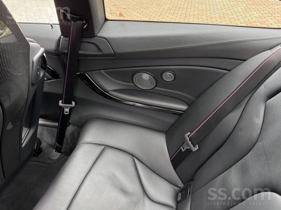 Oranžs BMW M4 2018 Rīga, ar dzinēja tilpumu 3.00 L un nobraukumu 76 tūkst. km par 48800 €, foto 21 vietnē AUTOMOTO.COM.LV