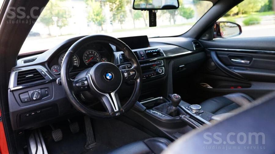 Red BMW M4 2015 in Riga, with an engine capacity of 3.00 L and mileage of 123 thousand km for 33500 €, photo 8 on AUTOMOTO.COM.LV