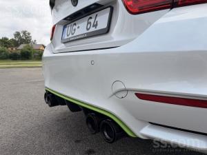 White BMW M4 2016 in Riga, with an engine capacity of 3.00 L and mileage of 100 thousand km for 43500 €, photo 9 on AUTOMOTO.COM.LV