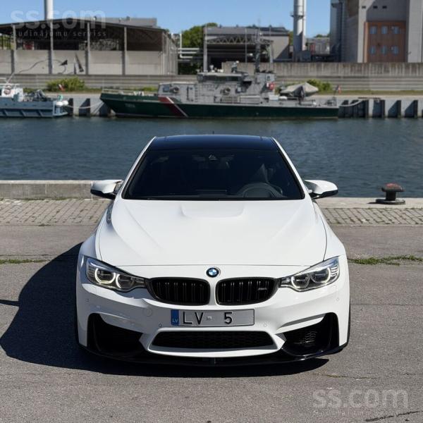 Белый БМВ M4 2016 в Лиепая, объемом двигателя 3.00 л и пробегом 78 тыс. км за 42500 €, фото 3 на AUTOMOTO.COM.LV