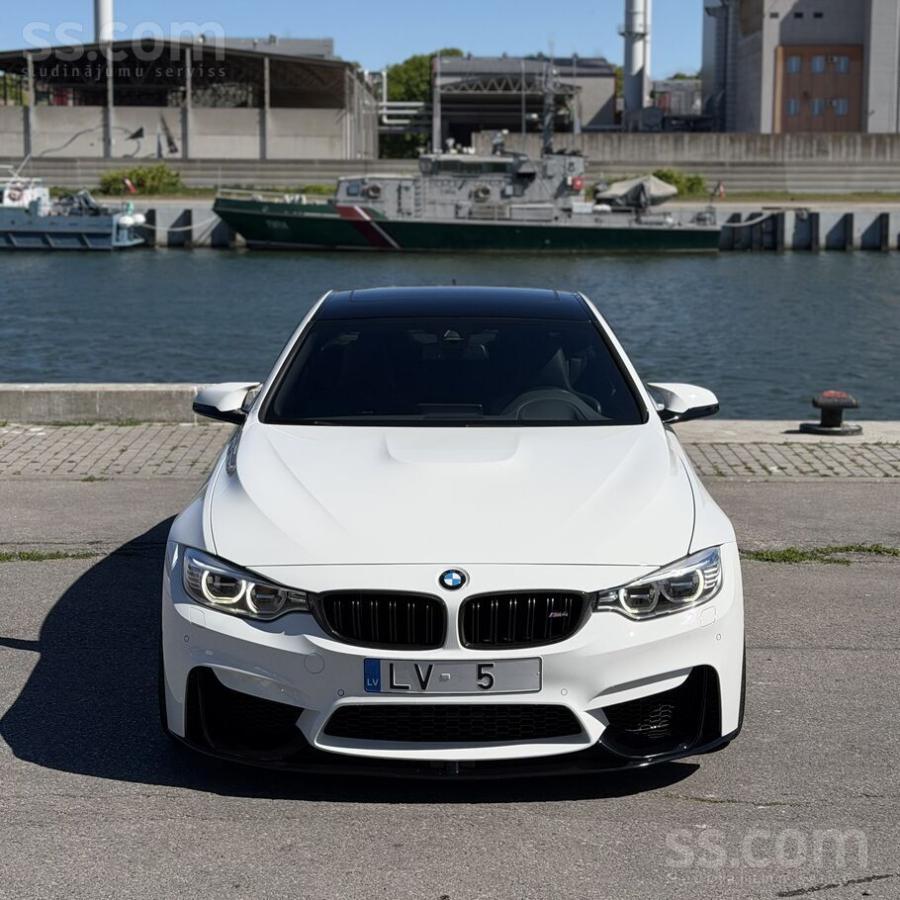 Белый БМВ M4 2016 в Лиепая, объемом двигателя 3.00 л и пробегом 78 тыс. км за 42500 €, фото 4 на AUTOMOTO.COM.LV