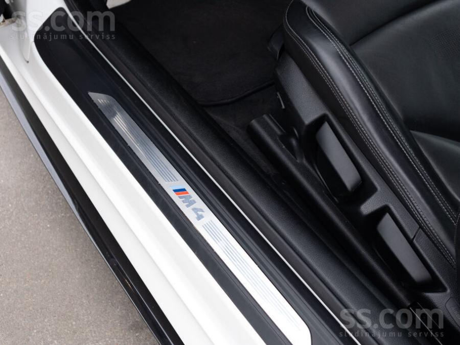 Белый БМВ M4 2016 в Лиепая, объемом двигателя 3.00 л и пробегом 78 тыс. км за 42500 €, фото 11 на AUTOMOTO.COM.LV