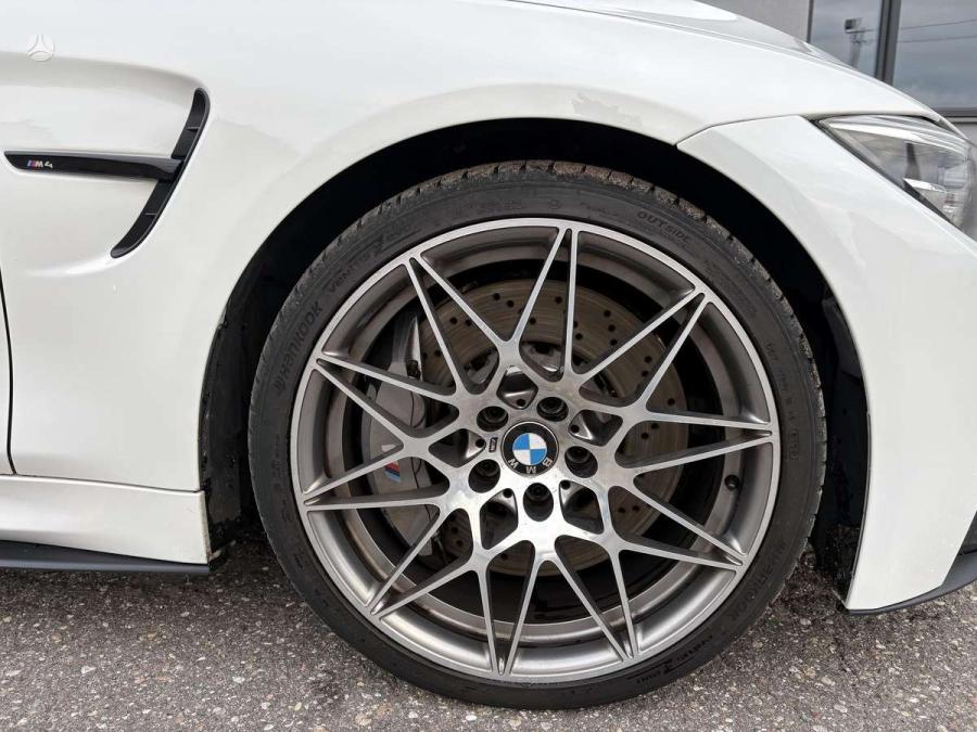 Белый БМВ M4 2016 в Алитус, объемом двигателя 2.98 л и пробегом 110 тыс. км за 42550 €, фото 8 на AUTOMOTO.COM.LV