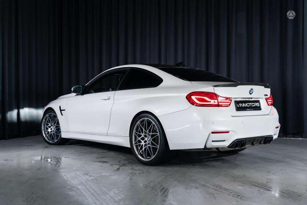 Balts BMW M4 2018 Viļņa, ar dzinēja tilpumu 2.98 L un nobraukumu 73 tūkst. km par 41999 €, foto 5 vietnē AUTOMOTO.COM.LV