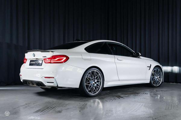 Balts BMW M4 2018 Viļņa, ar dzinēja tilpumu 2.98 L un nobraukumu 73 tūkst. km par 41999 €, foto 7 vietnē AUTOMOTO.COM.LV
