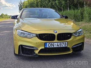 Yellow BMW M4 2016 in Riga, with an engine capacity of 3.00 L and mileage of 195 thousand km for 34950 €, photo 11 on AUTOMOTO.COM.LV