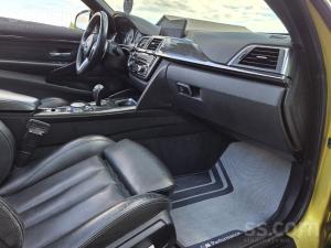 Yellow BMW M4 2016 in Riga, with an engine capacity of 3.00 L and mileage of 195 thousand km for 34950 €, photo 13 on AUTOMOTO.COM.LV