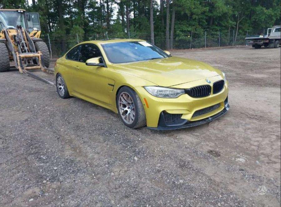Dzeltens BMW M4 2017 Kauņa, ar dzinēja tilpumu 2.98 L un nobraukumu 150 tūkst. km par 22000 €, foto 1 vietnē AUTOMOTO.COM.LV
