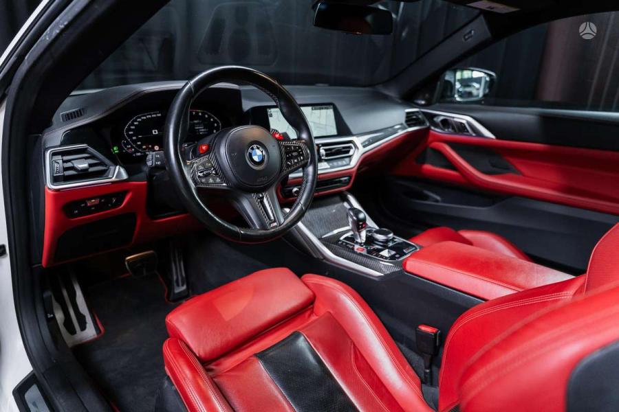 Yellow BMW M4 2022 in Vilnius, with an engine capacity of 3.00 L and mileage of 76 thousand km for 60000 €, photo 20 on AUTOMOTO.COM.LV