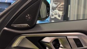 Dzeltens BMW M4 2024 Rīga, ar dzinēja tilpumu 3.00 L un nobraukumu 21 tūkst. km par 76990 €, foto 28 vietnē AUTOMOTO.COM.LV