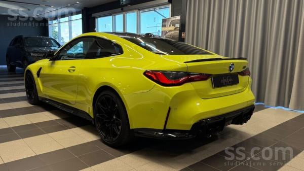 Yellow BMW M4 2024 in Riga, with an engine capacity of 3.00 L and mileage of 21 thousand km for 76990 €, photo 6 on AUTOMOTO.COM.LV
