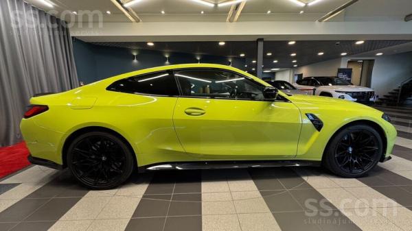 Yellow BMW M4 2024 in Riga, with an engine capacity of 3.00 L and mileage of 21 thousand km for 76990 €, photo 7 on AUTOMOTO.COM.LV