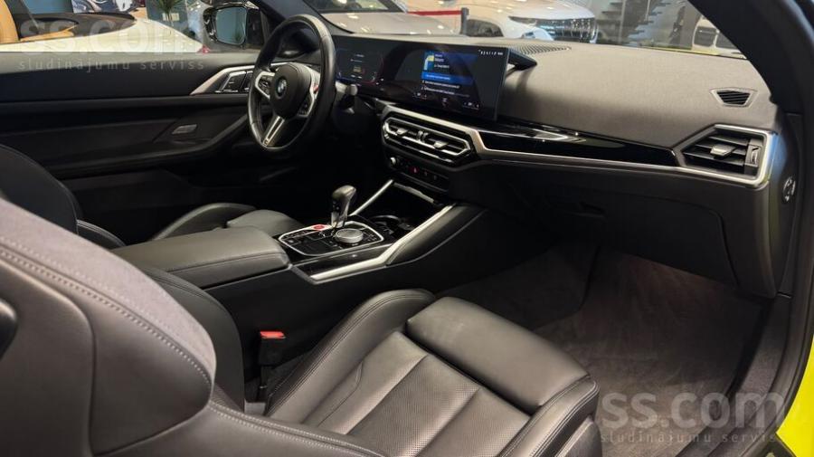 Yellow BMW M4 2024 in Riga, with an engine capacity of 3.00 L and mileage of 21 thousand km for 76990 €, photo 21 on AUTOMOTO.COM.LV