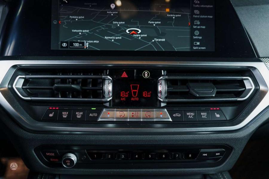 Black BMW m440 2022 in Vilnius, with an engine capacity of 3.00 L and mileage of 44 thousand km for 40999 €, photo 27 on AUTOMOTO.COM.LV