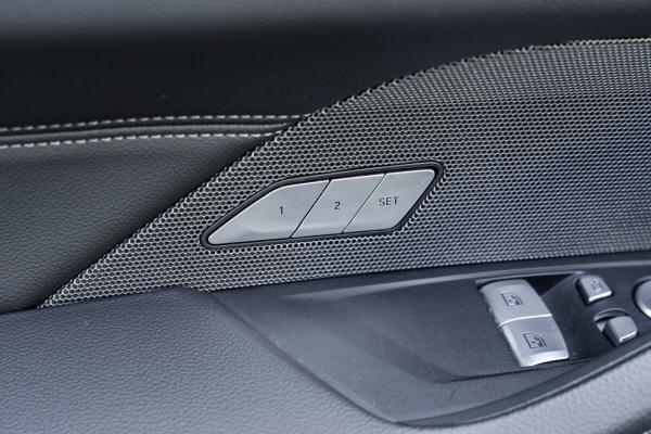Синий БМВ m440 2023 в Марупе, объемом двигателя 3.00 л и пробегом 44 тыс. км за 61900 €, фото 11 на AUTOMOTO.COM.LV