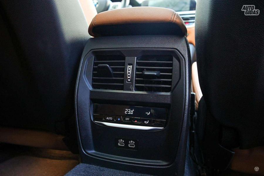 BMW m440 2021 in Kaunas, with an engine capacity of 3.00 L and mileage of 133 thousand km for 38950 €, photo 33 on AUTOMOTO.COM.LV