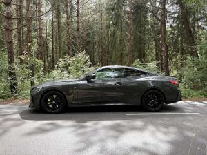 Green BMW m440 2021 in Vilnius, with an engine capacity of 3.00 L and mileage of 100 thousand km for 43999 €, photo 3 on AUTOMOTO.COM.LV