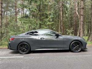 Green BMW m440 2021 in Vilnius, with an engine capacity of 3.00 L and mileage of 100 thousand km for 43999 €, photo 9 on AUTOMOTO.COM.LV