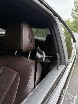 Green BMW m440 2021 in Vilnius, with an engine capacity of 3.00 L and mileage of 100 thousand km for 43999 €, photo 16 on AUTOMOTO.COM.LV