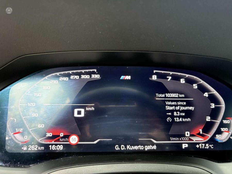 Green BMW m440 2021 in Vilnius, with an engine capacity of 3.00 L and mileage of 100 thousand km for 43999 €, photo 21 on AUTOMOTO.COM.LV
