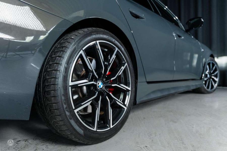 Pelēks BMW m440 2024 Viļņa, ar dzinēja tilpumu 3.00 L un nobraukumu 13 tūkst. km par 53000 €, foto 13 vietnē AUTOMOTO.COM.LV