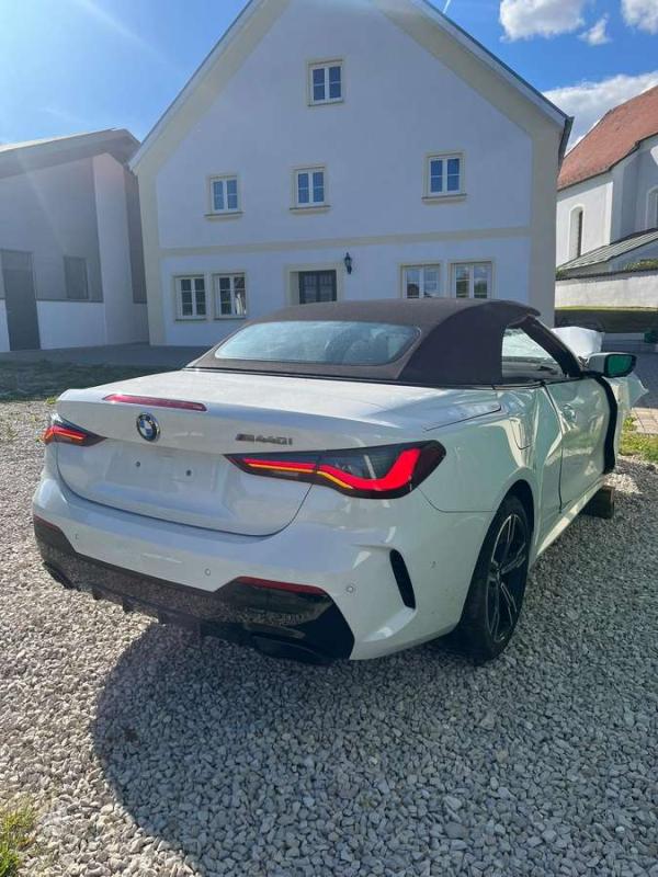 Balts BMW m440 2023 Panevēža, ar dzinēja tilpumu 3.00 L un nobraukumu 40 tūkst. km par 10000 €, foto 3 vietnē AUTOMOTO.COM.LV