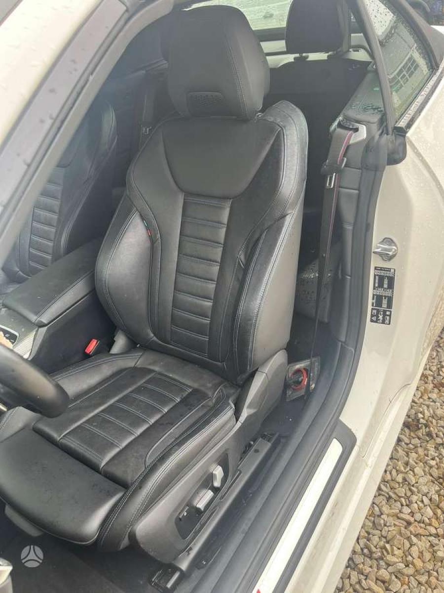 Balts BMW m440 2023 Panevēža, ar dzinēja tilpumu 3.00 L un nobraukumu 40 tūkst. km par 10000 €, foto 9 vietnē AUTOMOTO.COM.LV