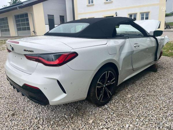 Balts BMW m440 2023 Panevēža, ar dzinēja tilpumu 3.00 L un nobraukumu 40 tūkst. km par 10000 €, foto 10 vietnē AUTOMOTO.COM.LV