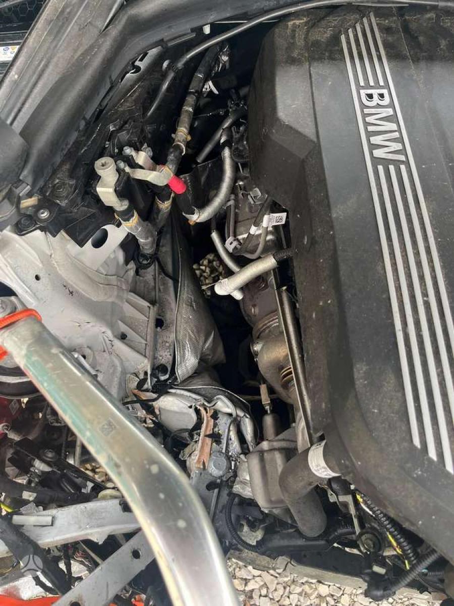 Balts BMW m440 2023 Panevēža, ar dzinēja tilpumu 3.00 L un nobraukumu 40 tūkst. km par 10000 €, foto 14 vietnē AUTOMOTO.COM.LV