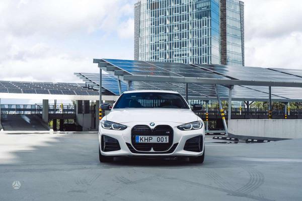Balts BMW m440 2021 Viļņa, ar dzinēja tilpumu 3.00 L un nobraukumu 84 tūkst. km par 37700 €, foto 3 vietnē AUTOMOTO.COM.LV