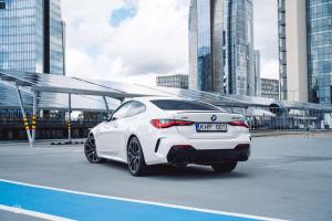 White BMW m440 2021 in Vilnius, with an engine capacity of 3.00 L and mileage of 84 thousand km for 37700 €, photo 7 on AUTOMOTO.COM.LV