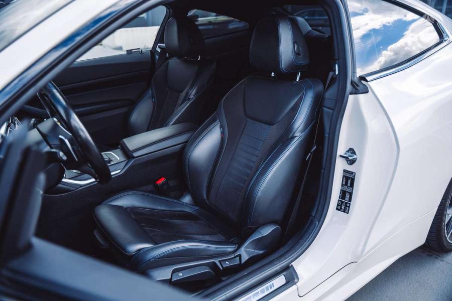 White BMW m440 2021 in Vilnius, with an engine capacity of 3.00 L and mileage of 84 thousand km for 37700 €, photo 14 on AUTOMOTO.COM.LV