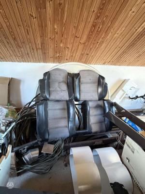 Черный БМВ М5 1989 в Вильнюс, объемом двигателя 0.00 л и пробегом 264 тыс. км за 24000 €, фото 28 на AUTOMOTO.COM.LV