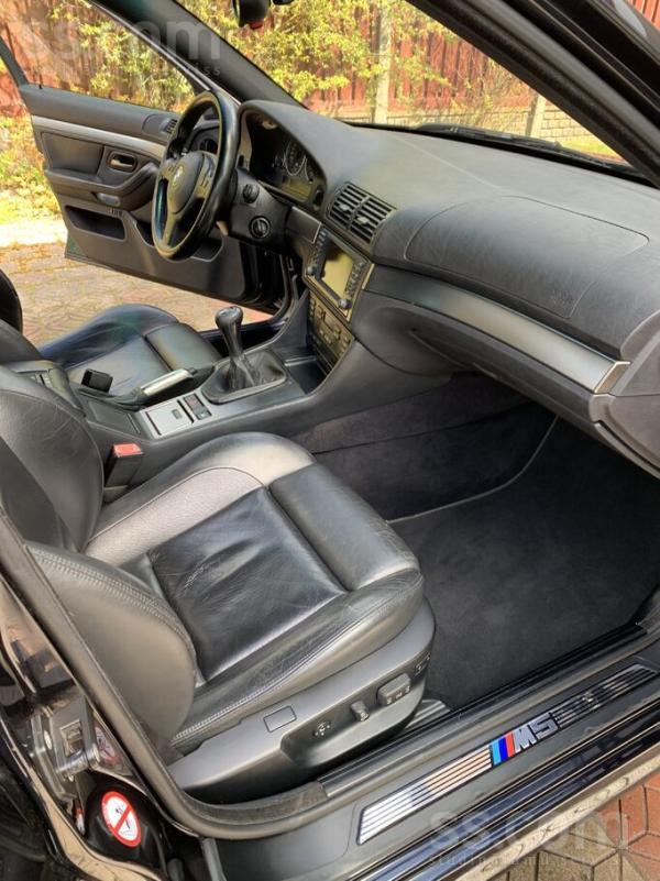 Black BMW M5 1999 in Riga, with an engine capacity of 5.00 L and mileage of 173 thousand km for 25200 €, photo 6 on AUTOMOTO.COM.LV