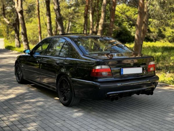 Melns BMW M5 2001 Klaipėda, ar dzinēja tilpumu 4.94 L un nobraukumu 220 tūkst. km par 17500 €, foto 6 vietnē AUTOMOTO.COM.LV