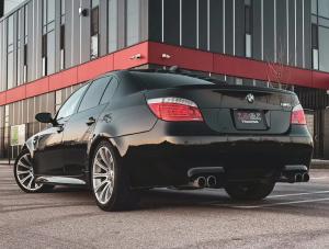 Black BMW M5 2008 in Riga, with an engine capacity of 5.00 L and mileage of 250 thousand km for 25000 €, photo 5 on AUTOMOTO.COM.LV