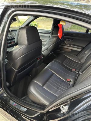 Melns BMW M5 2011 Liepāja, ar dzinēja tilpumu 4.40 L un nobraukumu 288 tūkst. km par 24500 €, foto 8 vietnē AUTOMOTO.COM.LV
