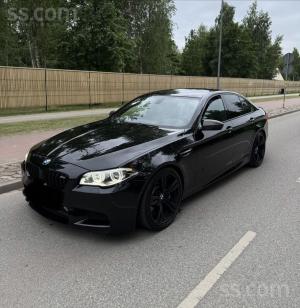 Melns BMW M5 2011 Liepāja, ar dzinēja tilpumu 4.40 L un nobraukumu 0 tūkst. km par 23550 €, foto  vietnē AUTOMOTO.COM.LV