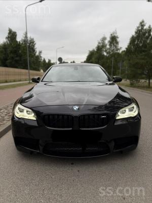 Melns BMW M5 2011 Liepāja, ar dzinēja tilpumu 4.40 L un nobraukumu 0 tūkst. km par 23550 €, foto 3 vietnē AUTOMOTO.COM.LV