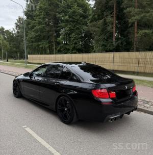 Melns BMW M5 2011 Liepāja, ar dzinēja tilpumu 4.40 L un nobraukumu 0 tūkst. km par 23550 €, foto 6 vietnē AUTOMOTO.COM.LV