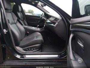 Black BMW M5 2013 in Klaipeda, with an engine capacity of 0.00 L and mileage of 83 thousand km for 9600 €, photo 6 on AUTOMOTO.COM.LV