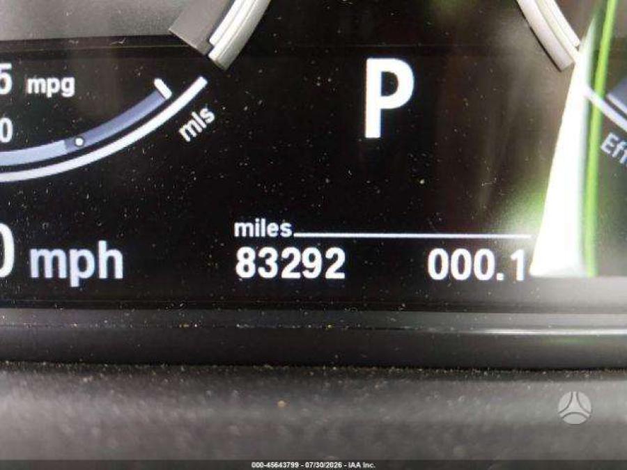 Black BMW M5 2013 in Klaipeda, with an engine capacity of 0.00 L and mileage of 83 thousand km for 9600 €, photo 17 on AUTOMOTO.COM.LV
