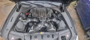 Black BMW M5 2015 in Vilnius, with an engine capacity of 4.40 L and mileage of 203 thousand km for 15800 €, photo 20 on AUTOMOTO.COM.LV