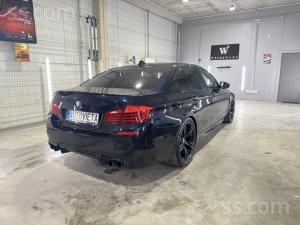 Melns BMW M5 2016 Rīga, ar dzinēja tilpumu 4.40 L un nobraukumu 167 tūkst. km par 34485 €, foto 5 vietnē AUTOMOTO.COM.LV
