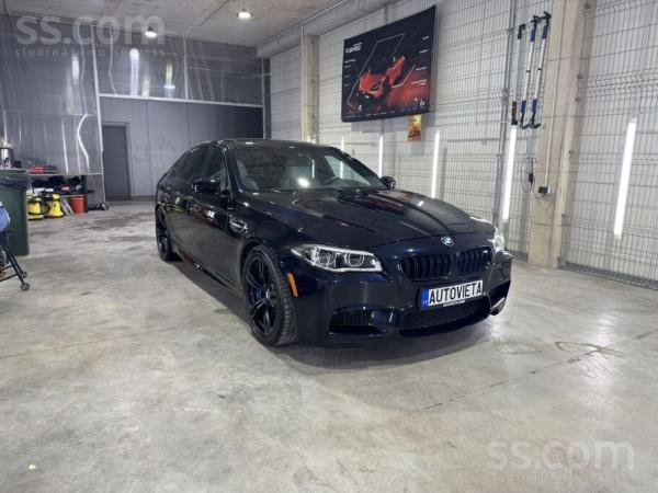 Melns BMW M5 2016 Rīga, ar dzinēja tilpumu 4.40 L un nobraukumu 167 tūkst. km par 34485 €, foto 5 vietnē AUTOMOTO.COM.LV