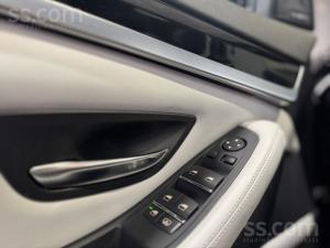 Melns BMW M5 2016 Rīga, ar dzinēja tilpumu 4.40 L un nobraukumu 167 tūkst. km par 34485 €, foto 16 vietnē AUTOMOTO.COM.LV