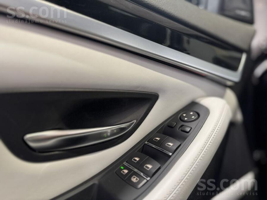 Melns BMW M5 2016 Rīga, ar dzinēja tilpumu 4.40 L un nobraukumu 167 tūkst. km par 34485 €, foto 16 vietnē AUTOMOTO.COM.LV