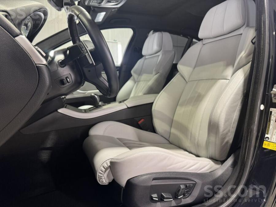 Melns BMW M5 2016 Rīga, ar dzinēja tilpumu 4.40 L un nobraukumu 167 tūkst. km par 34485 €, foto 18 vietnē AUTOMOTO.COM.LV