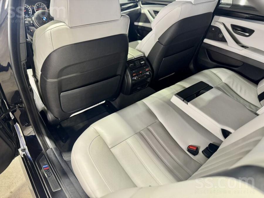 Melns BMW M5 2016 Rīga, ar dzinēja tilpumu 4.40 L un nobraukumu 167 tūkst. km par 34485 €, foto 20 vietnē AUTOMOTO.COM.LV